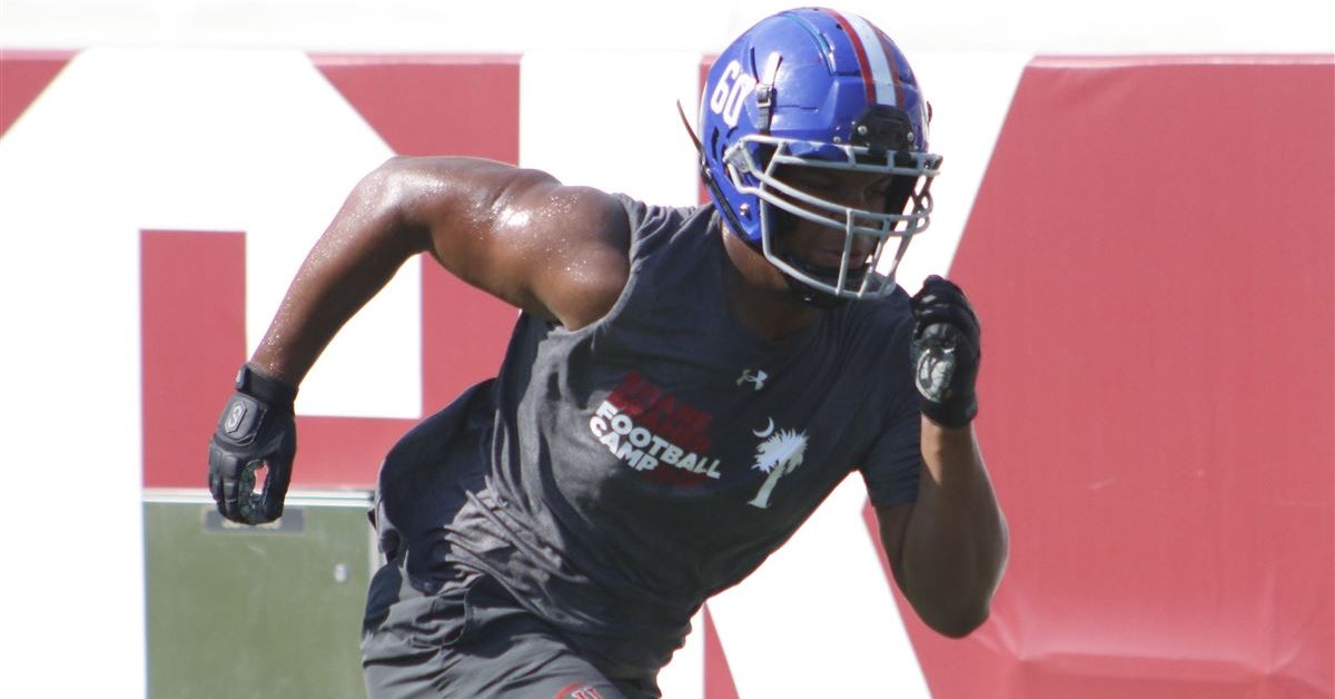 2024 DL Dion Stutts enjoys closer look at Hogs