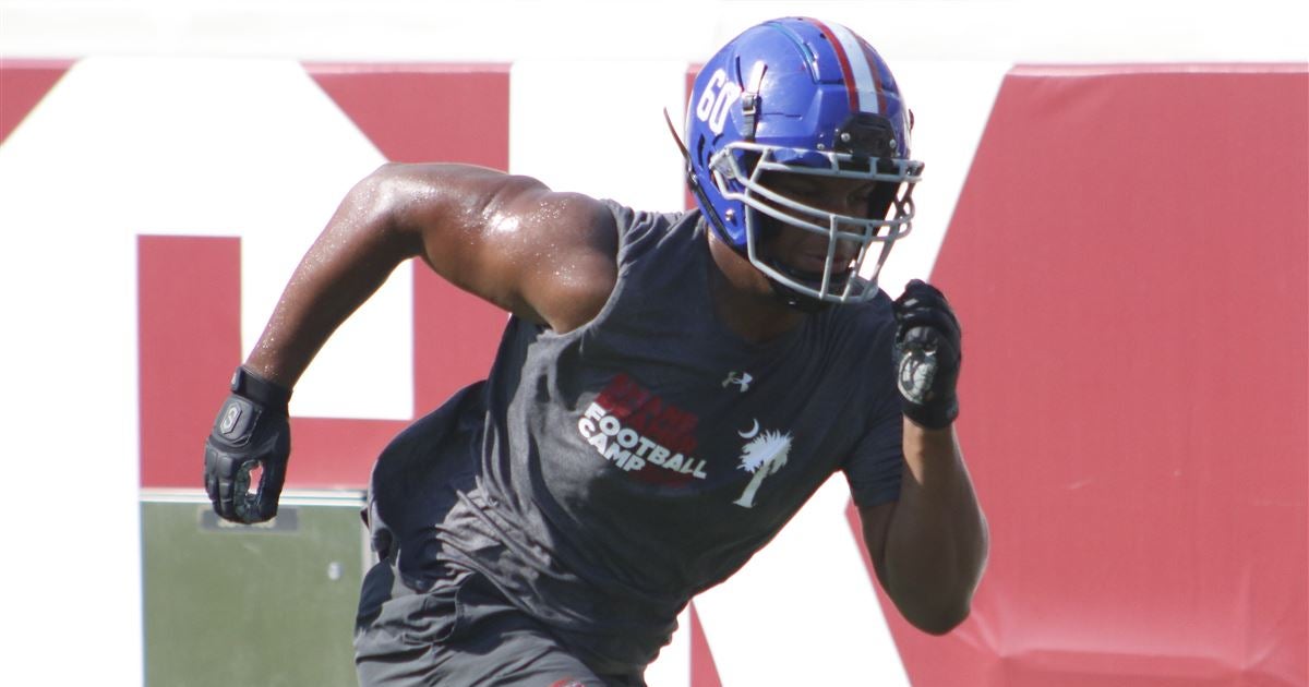 2024 DL Dion Stutts enjoys closer look at Hogs