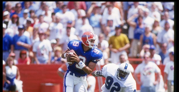 Looking back at the Florida Gators with the most passing yards in a season