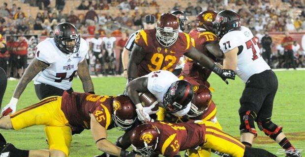 USC defense made strides in 2016, needs to improve in 2017