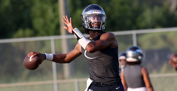 Recruit Spotlight Gallery: UNC '25 QB Commit Bryce Baker