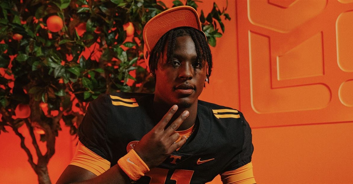 Five-star QB Faizon Brandon 'did a lot of recruiting' during official ...