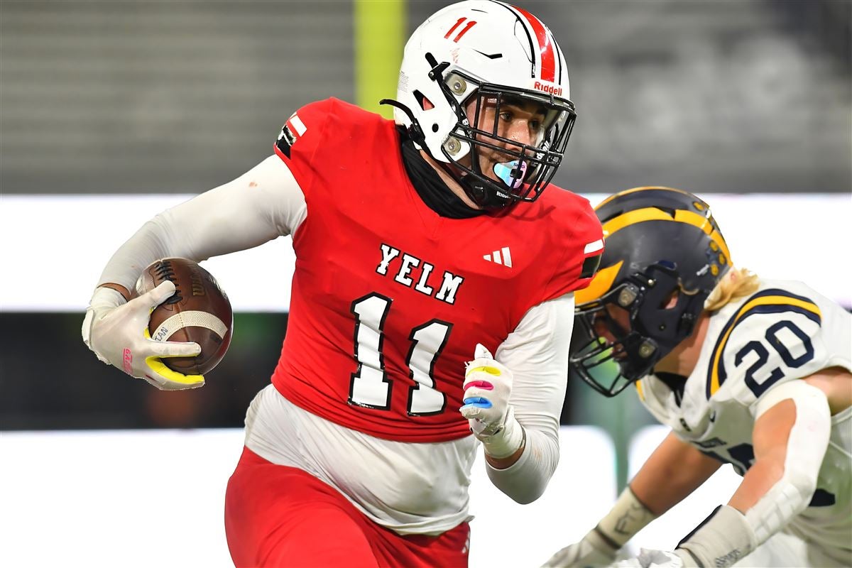 PHOTO GALLERY: Bellevue Defeats Yelm To Claim 3A State Championship