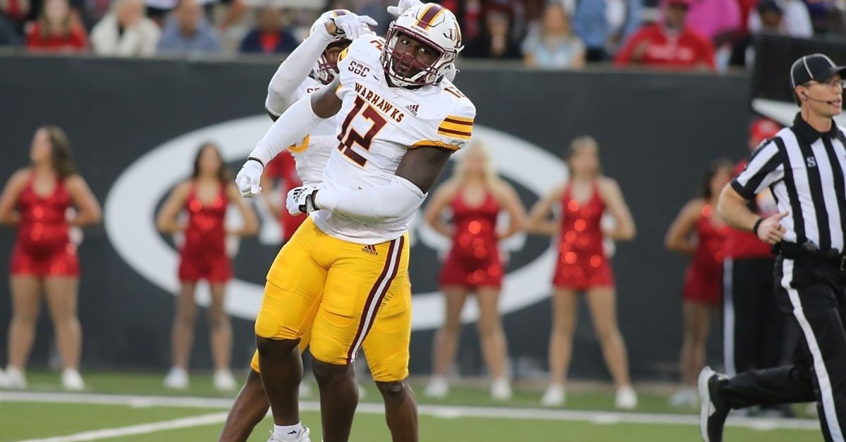 COMMIT: Iowa State lands commitment from transfer DL Kenard Snyder