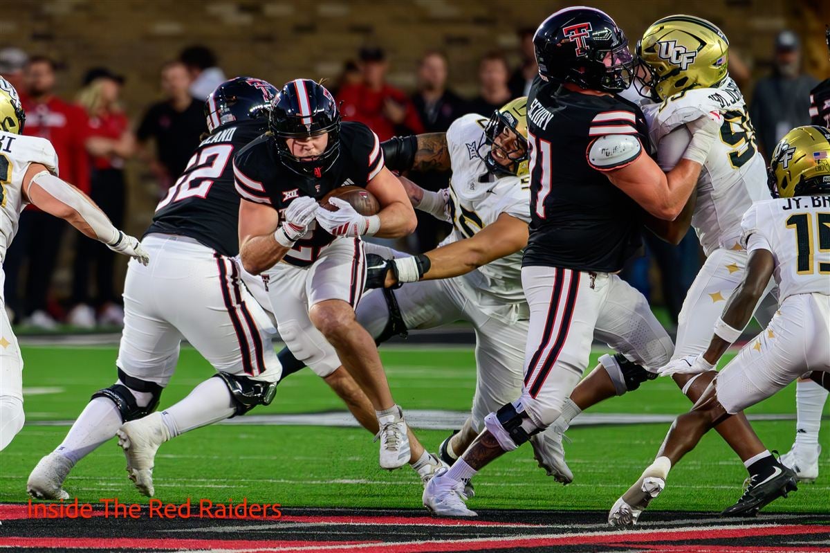 Photo Gallery: The Red Raiders Manhandle UCF 48-9