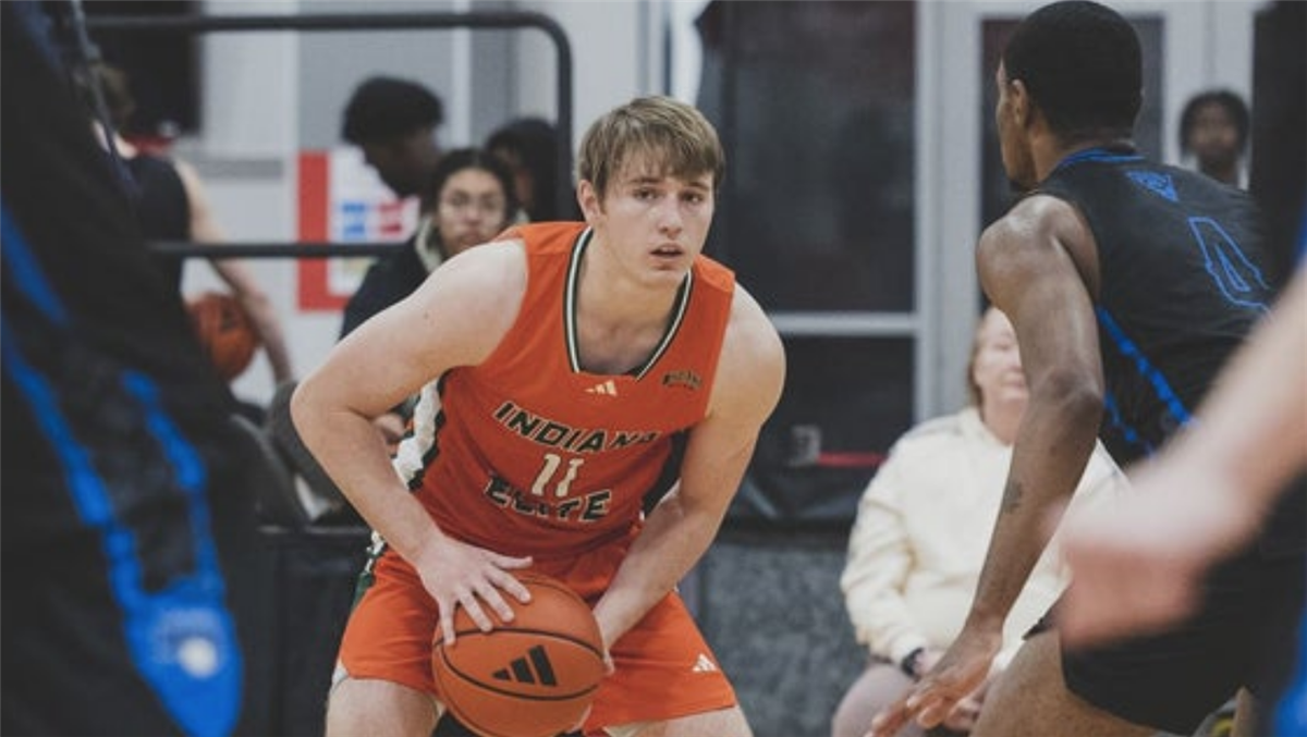 Indiana basketball recruiting: 2024 guard Travis Perry update