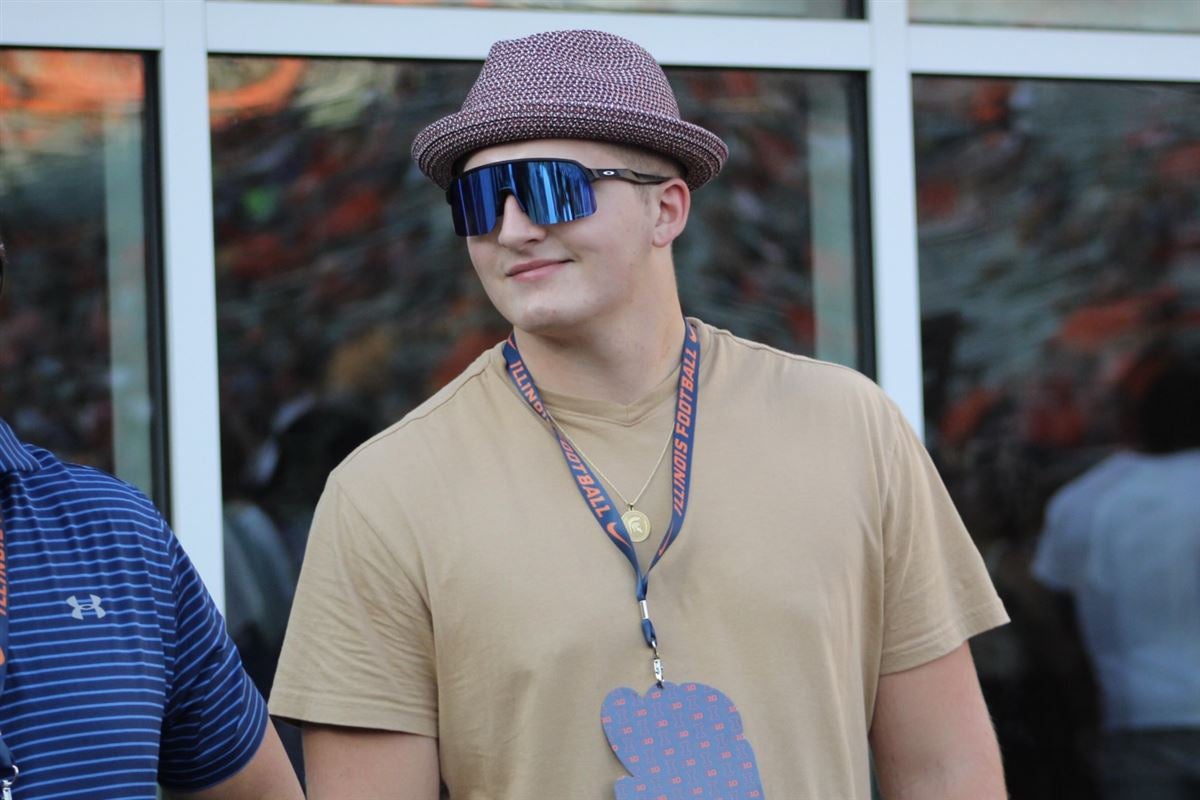 2025 OL Broderick Shull recaps Illini visit: 'I like their offensive ...
