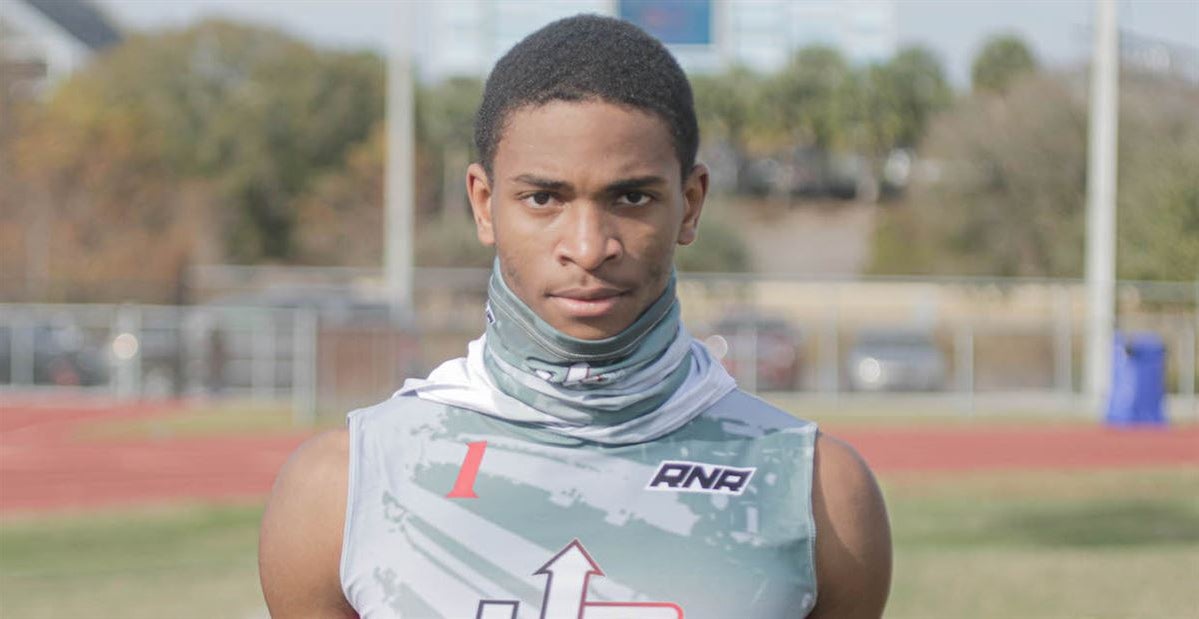 USF suffers first decommitment as safety Elijah Davis backs off verbal ...