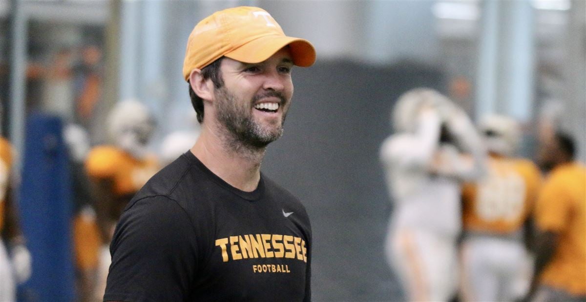 Joey Halzle hails Tennessee QBs Hendon Hooker & Joe Milton III ahead of ...