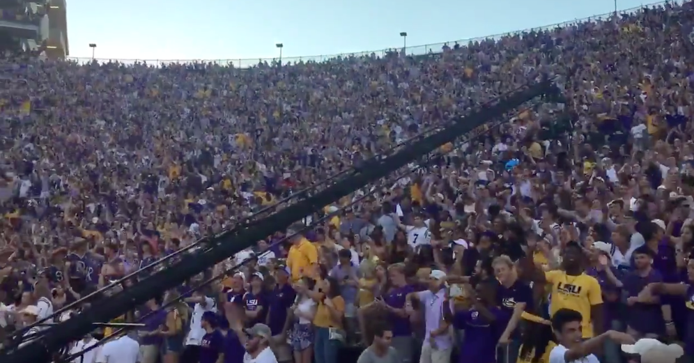 LSU students chant "Neck" after beating Georgia