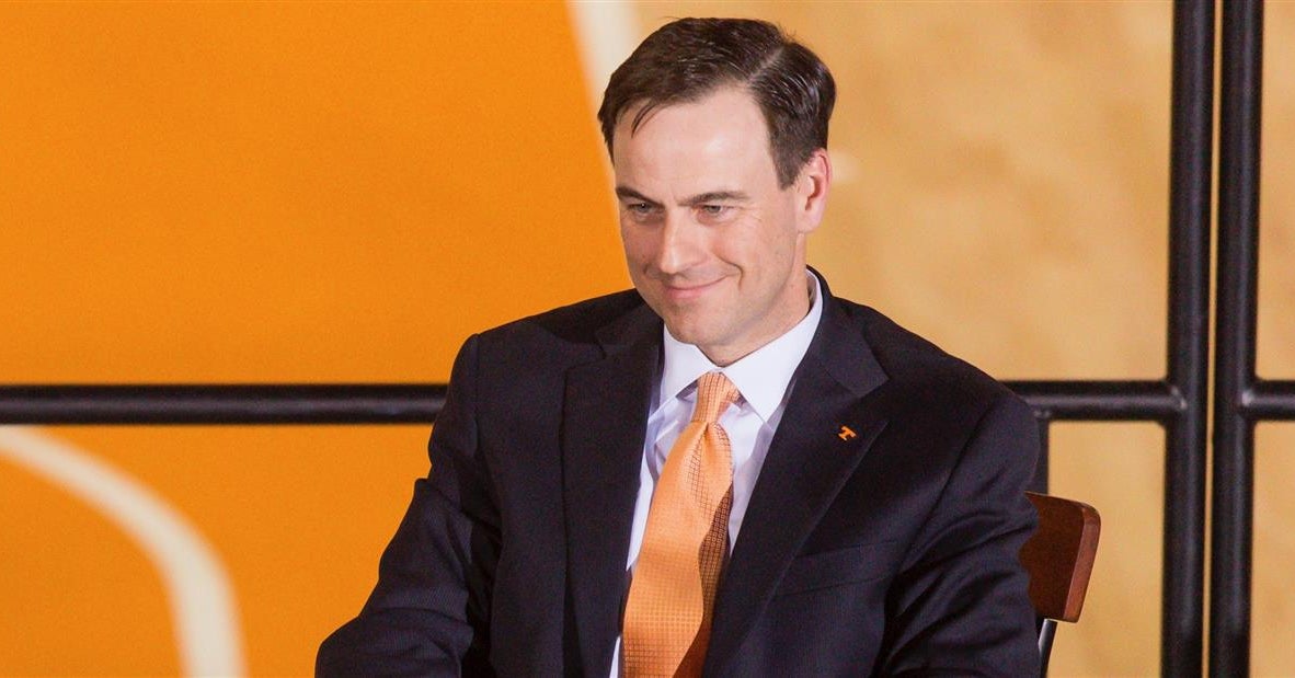 Currie hits the ground running in first days as Vols' AD