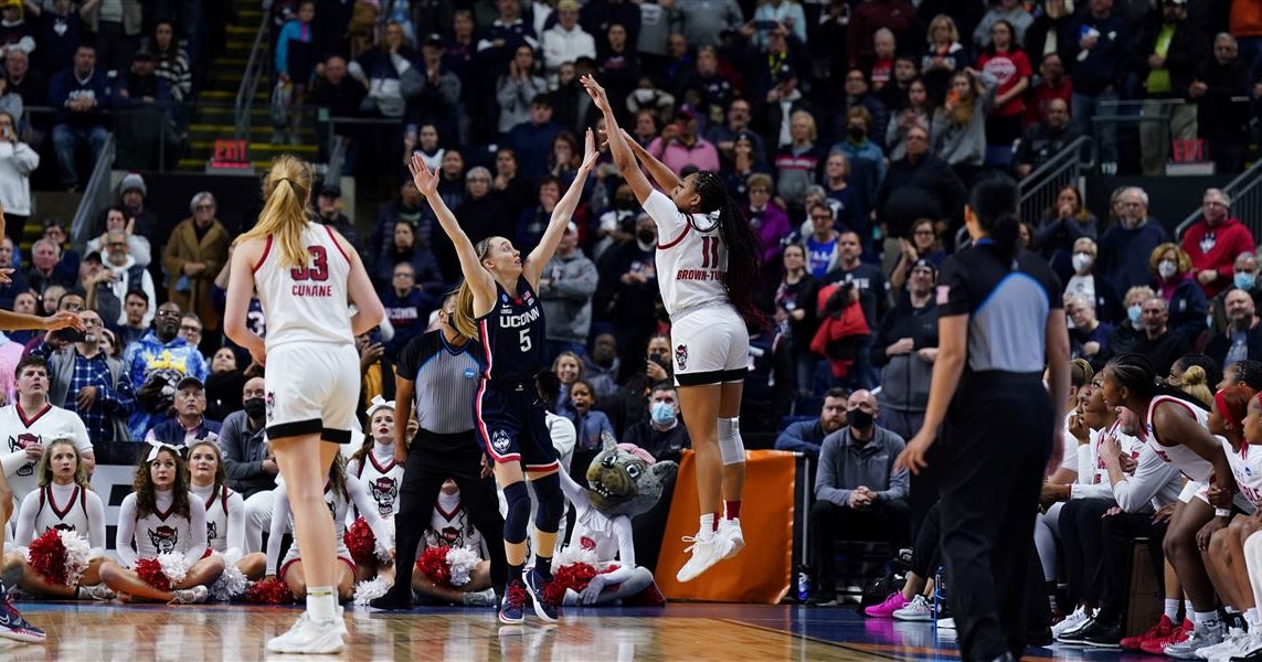 Wolfpack goes down fighting in epic Elite Eight battle