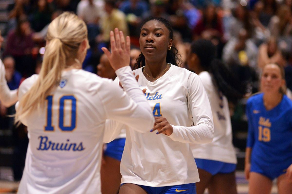 Photo Gallery - Beach Volleyball and Women's Indoor Volleyball this week