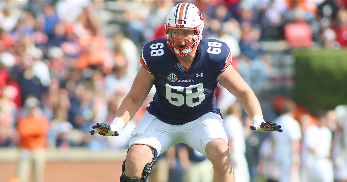 Auburn starting right tackle Austin Troxell out for rest of season