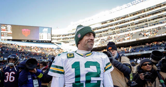 Aaron Rodgers' body — thumbs and ribs included — feeling better after ...