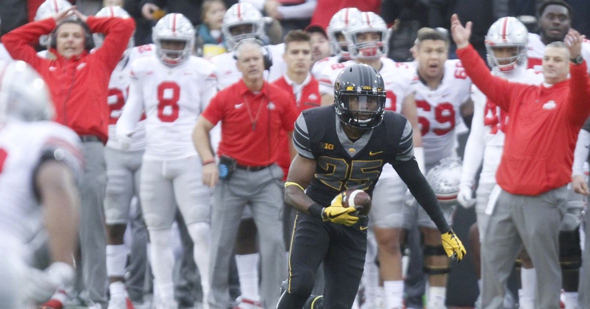 Learning from Iowa; Buckeyes attempt to avoid big-game hangover