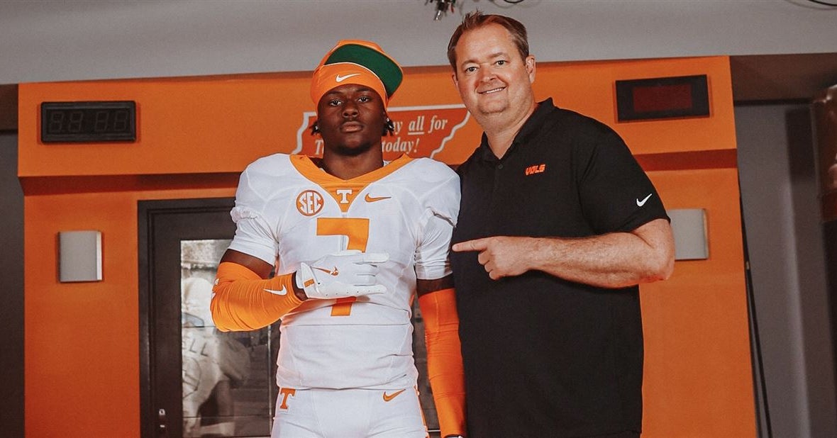 Vols back in top 25 in team recruiting rankings after four commits in ...
