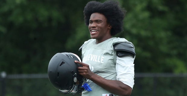 College football recruiting: Where top 10 QBs in 2025 are committed ...