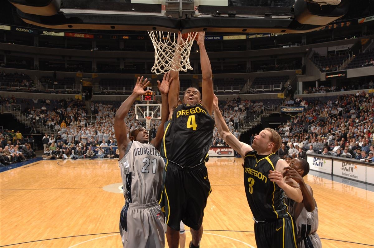 PODCAST: Former Duck Bryce Taylor talks TBT, Oregon career and life ...