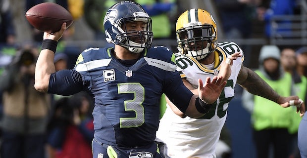 Packers LB Mike Neal shows regression in injury department