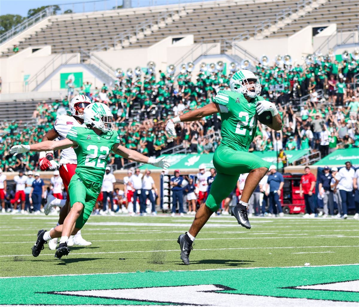 North Texas’ freshman running back Caleb Hawkins leads team to 36-22 ...