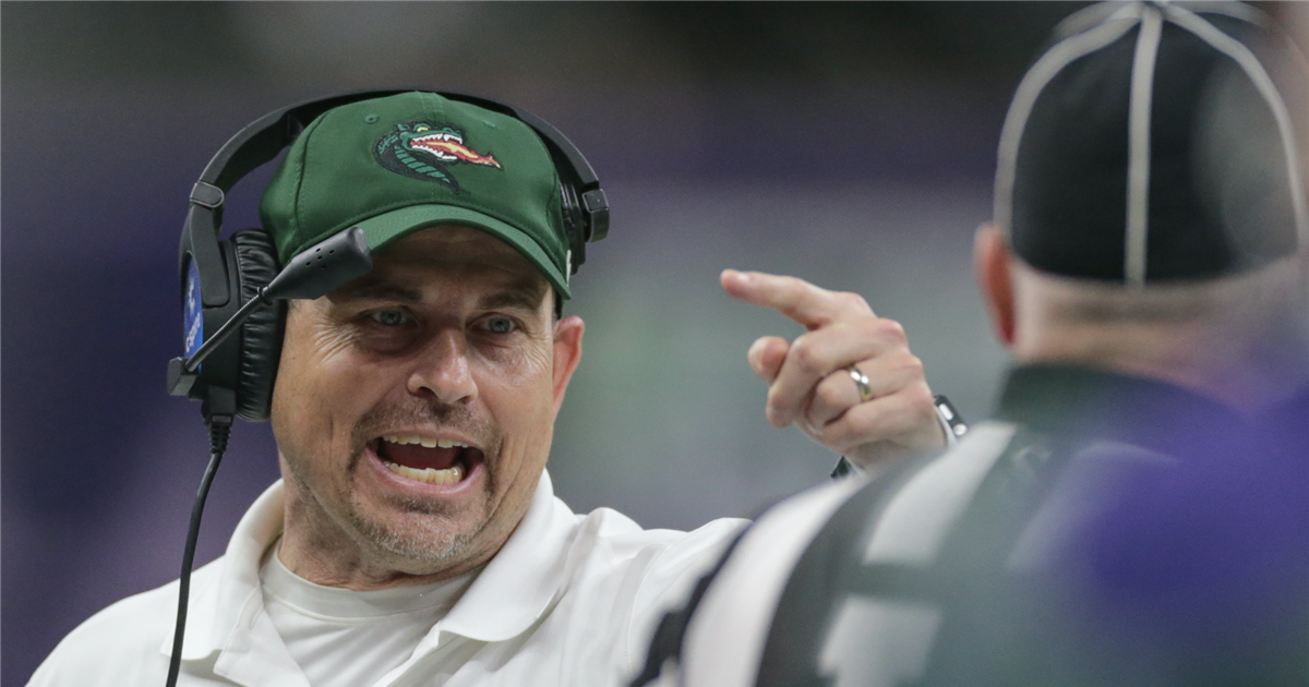 Bill Clark details talk with Auburn, what happened