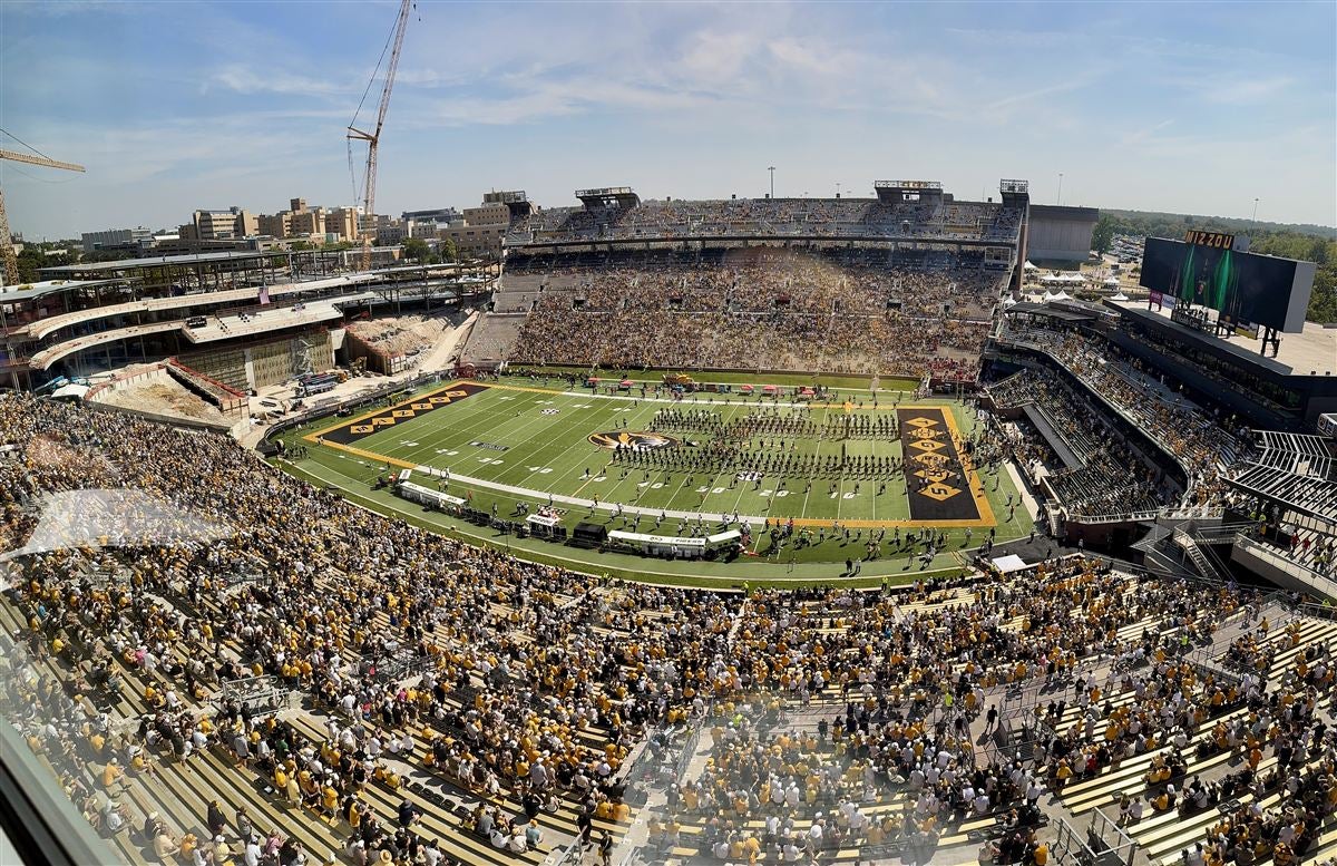 Game Rewind: No. 25 Mizzou piles up 600 yards of offense, steamrolls ...