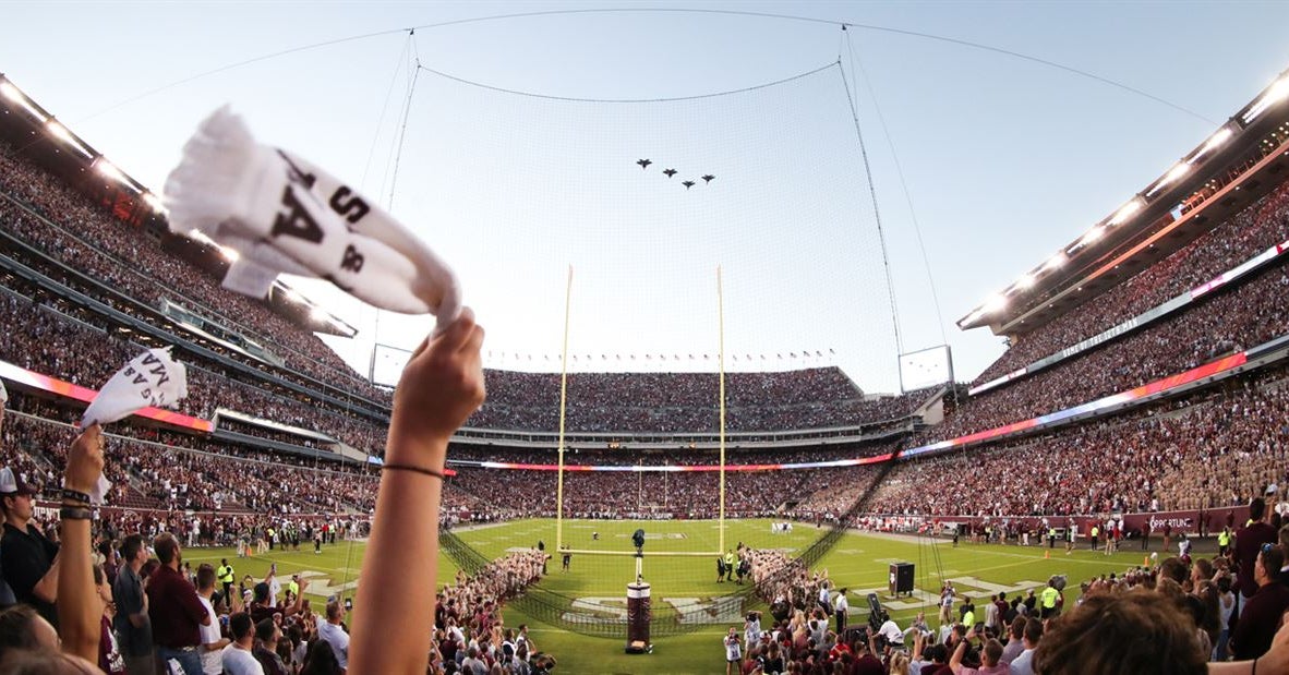WATCH: Four fighter jets take part in Texas A&M vs. Alabama Kyle Field ...