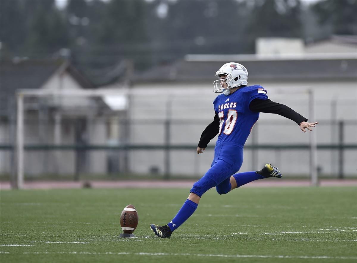 PHOTO GALLERY: Graham-Kapowsin Defeats Kamiakin, Advances To State ...