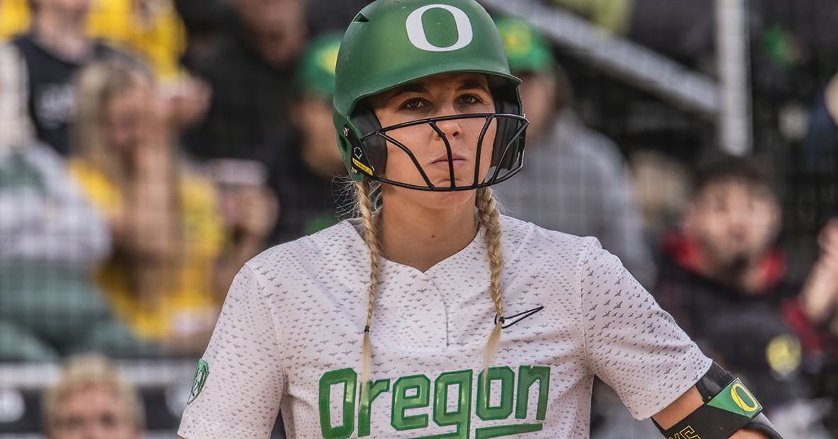 Ducks splinter in rubber match, Huskies pick up series win