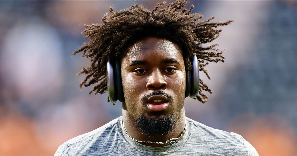 Tennessee star Dylan Sampson adds rushing milestone to record-breaking ...