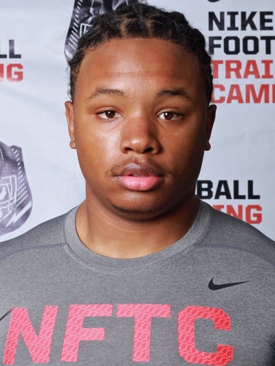 Gragg getting to know new staff