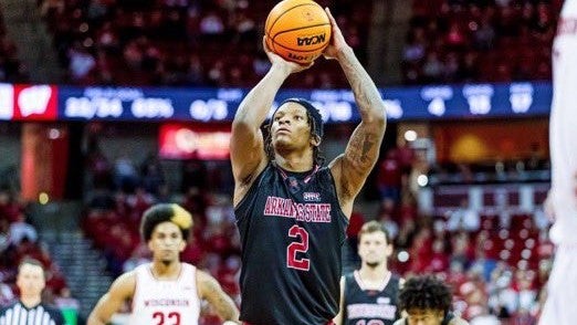 Patchwork Red Wolves win at Texas State