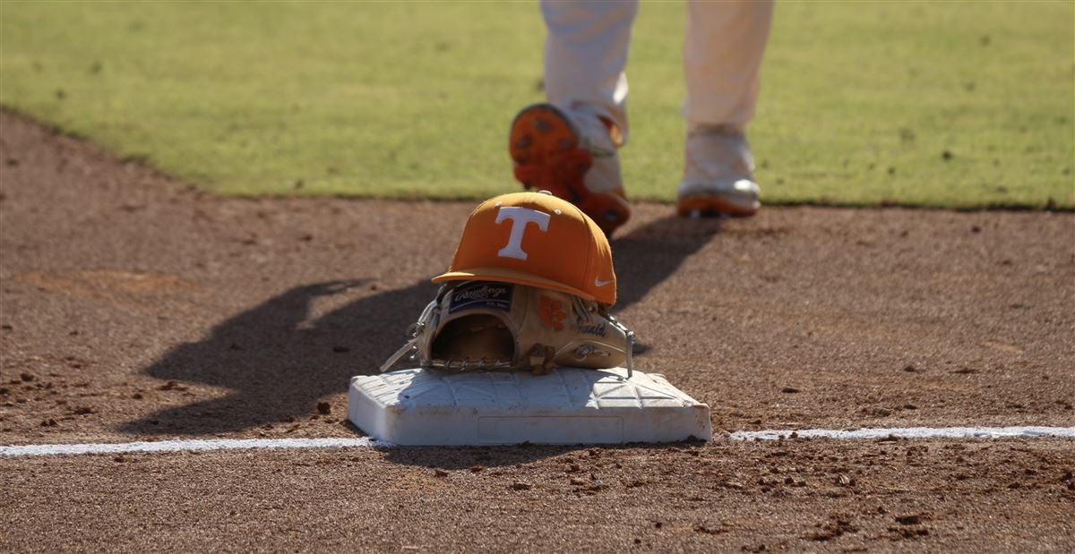 Tennessee baseball ranked in Perfect Game's Preseason Top 25