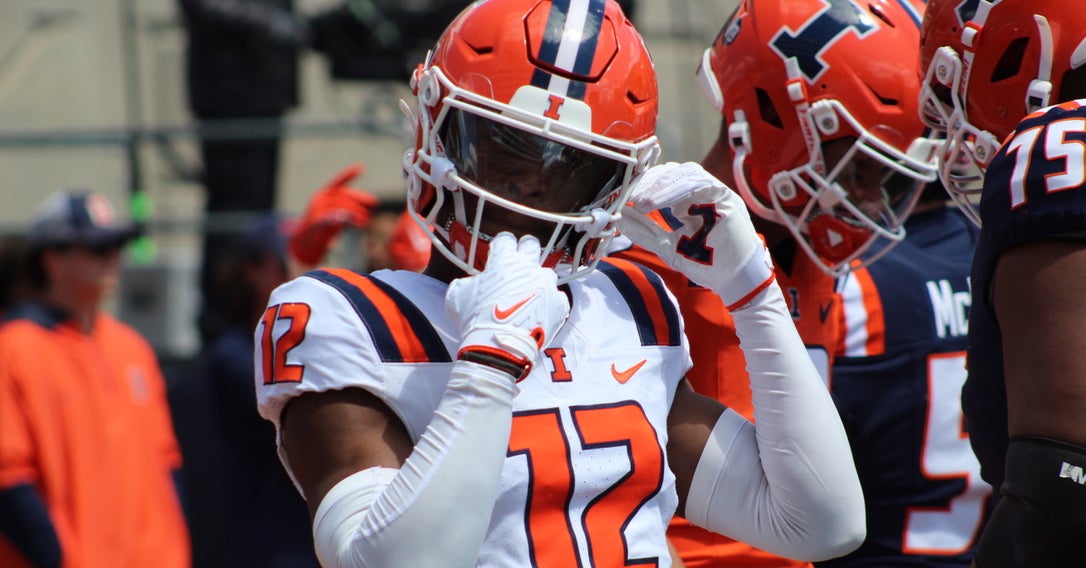 Illinois DB Elijah Mc-Cantos enters transfer portal