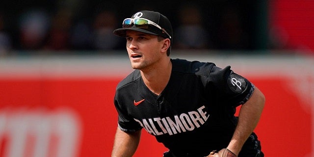 Frazier inks free agent deal with Kansas City