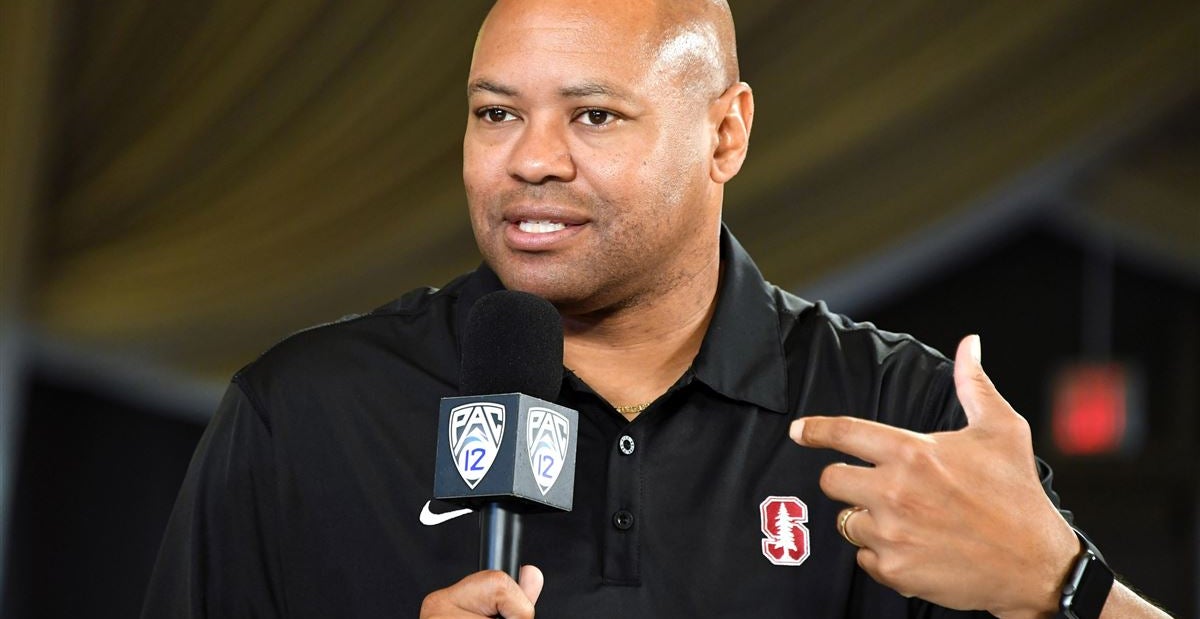 Shaw Talks Spring Visits, Specialization, and Chip Kelly