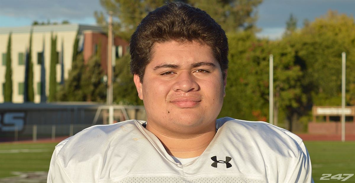 2020 OL Mose Vavao continues to anchor the line