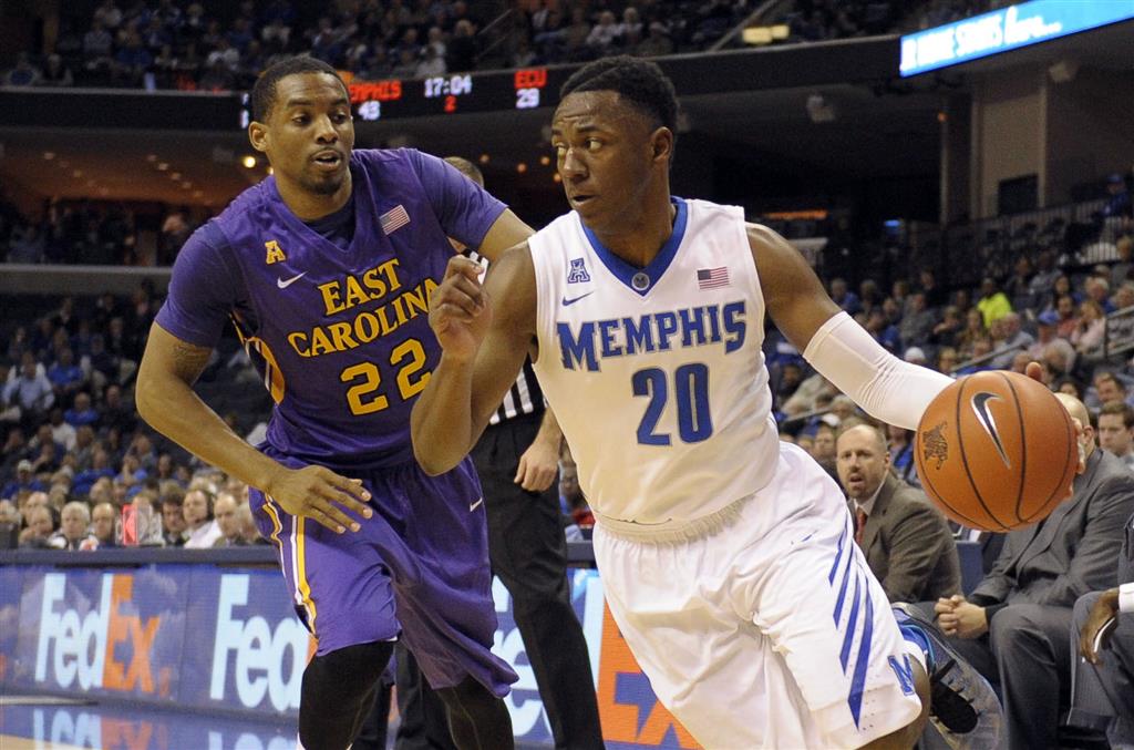 Woodson out three weeks after knee surgery