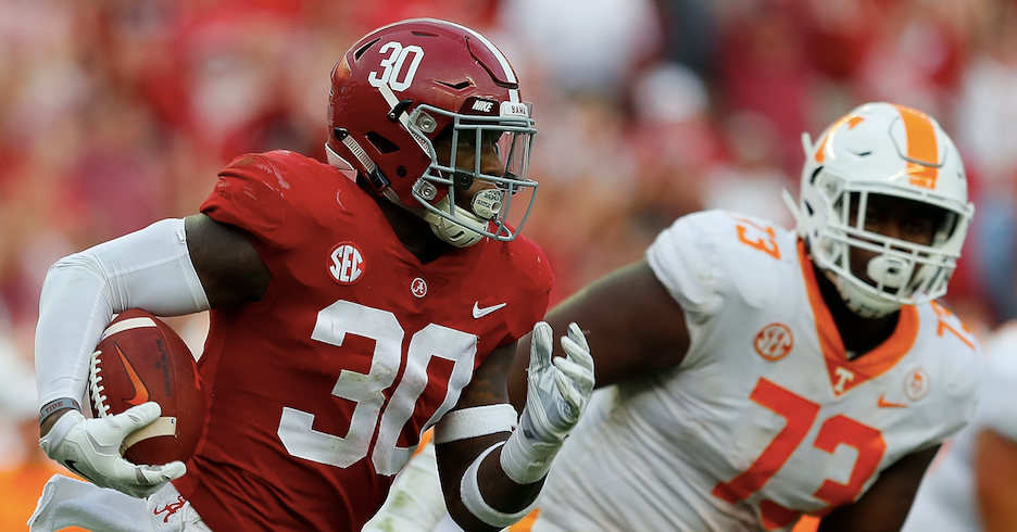 Alabama LB Mack Wilson looks jacked in new training photo