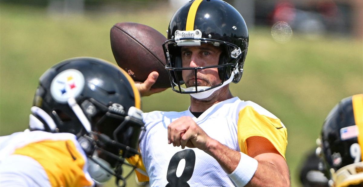 Rodgers building bridges in Pittsburgh