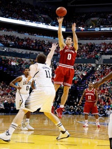 Will Sheehey Photos