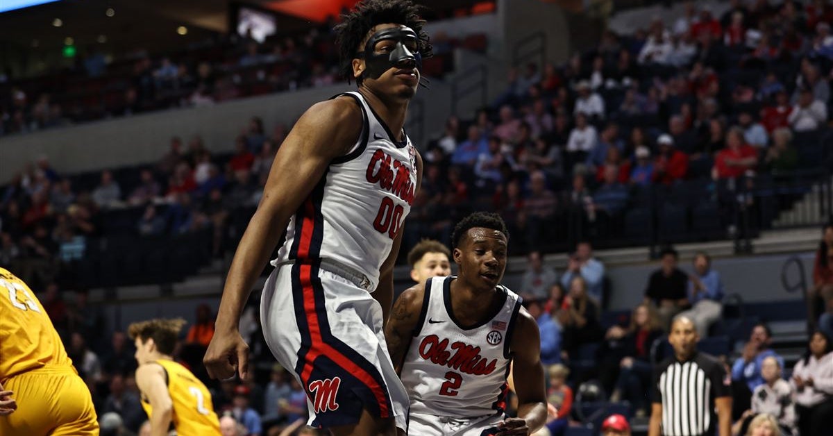 Ole Miss hoops resumes SEC play Tuesday evening by hosting Kentucky