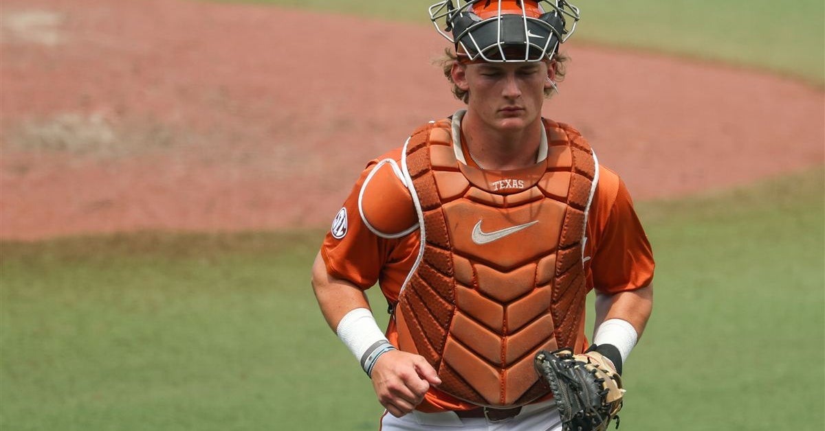 Carson Tinney delivers midweek heroics again as Texas baseball comes ...
