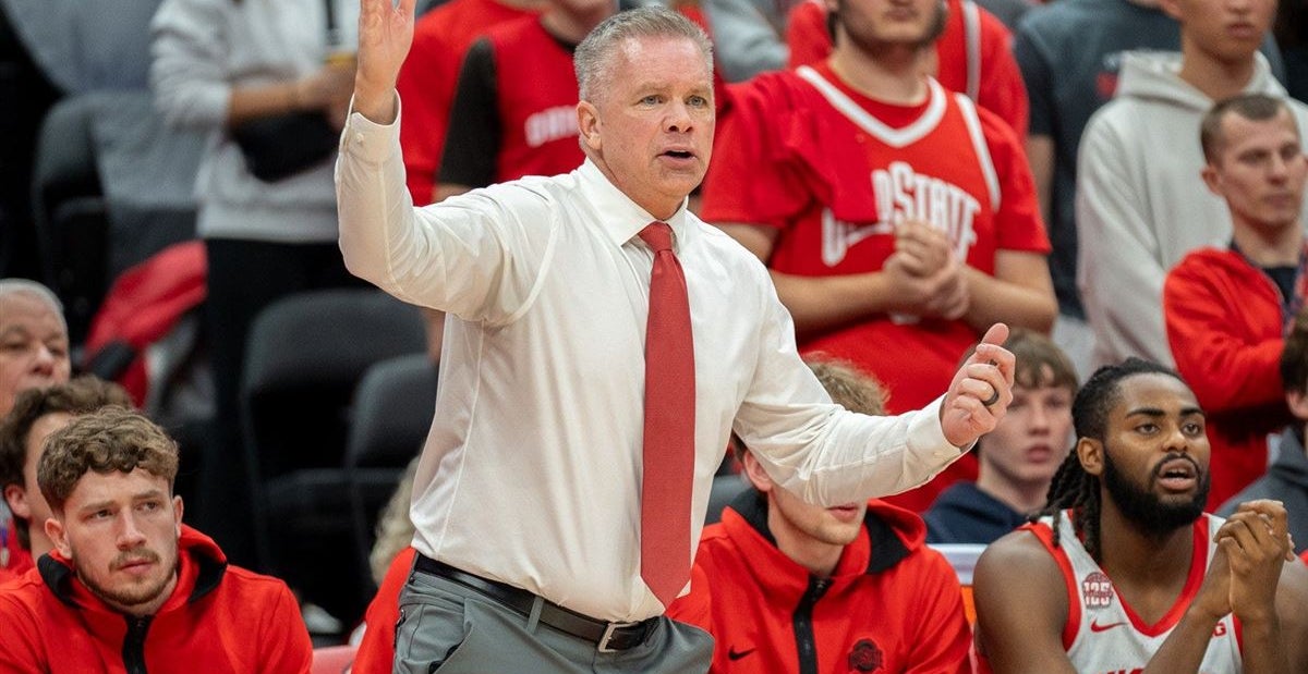 DePaul closing in on Chris Holtmann