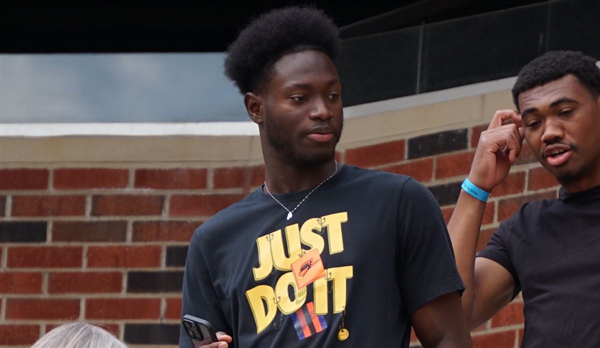 Iowa Basketball Decision Primer: Chris Tadjo to announce commitment on ...