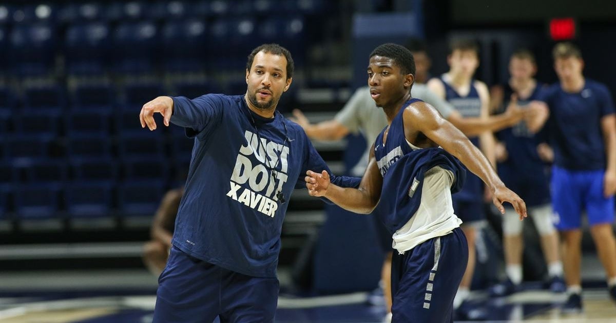 Snow's Xavier Basketball Notebook