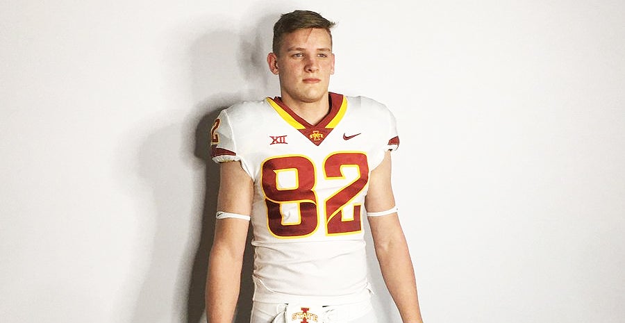 2021 in-state tight end Tyler Moore commits to Iowa State