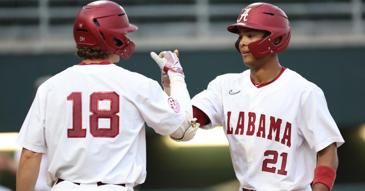 Alabama baseball maintains early lead to take Game 1 vs. Ole Miss