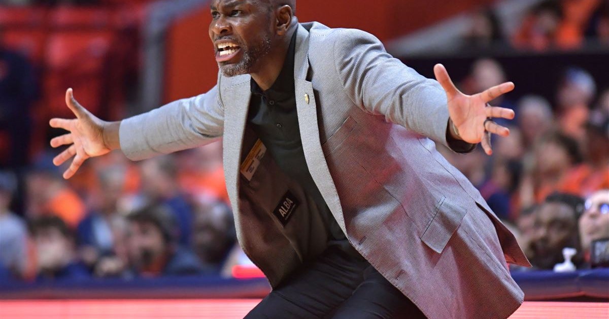 Illini great Roger Powell returns to SFC as Valpo head coach: 'It was a ...